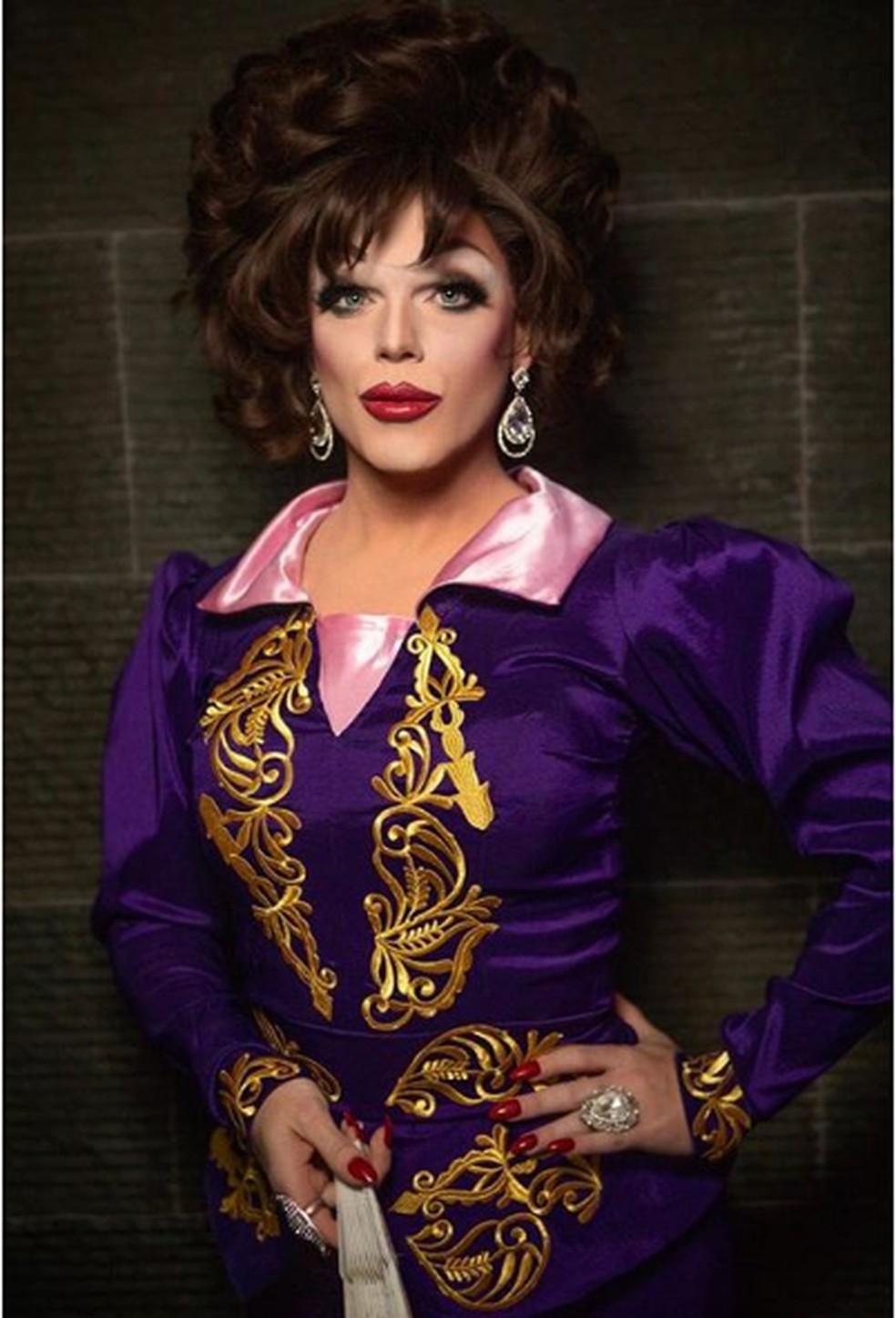 Drag queen de 'RuPaul' diz ter quebrado a mão após ser atacada por ...