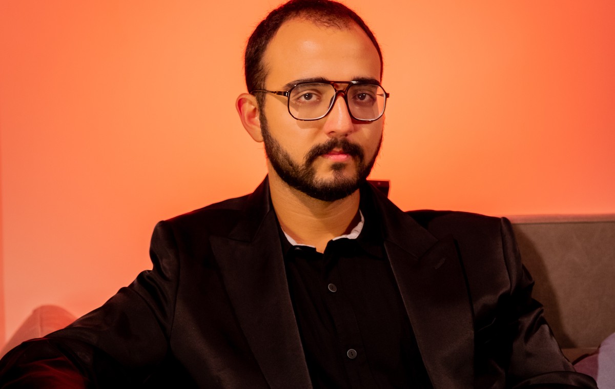 Livro de Raphael Montes vai virar série no Globoplay. Saiba quem está ...