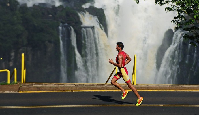 Com lindo visual, Meia Maratona das Cataratas terá percursos de 8 e 21km