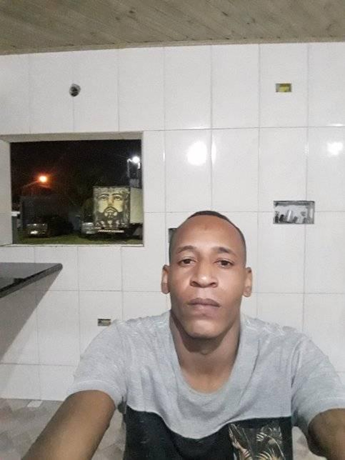 Jovem mata ex-marido em SP e diz à polícia que agiu para se defender de ...