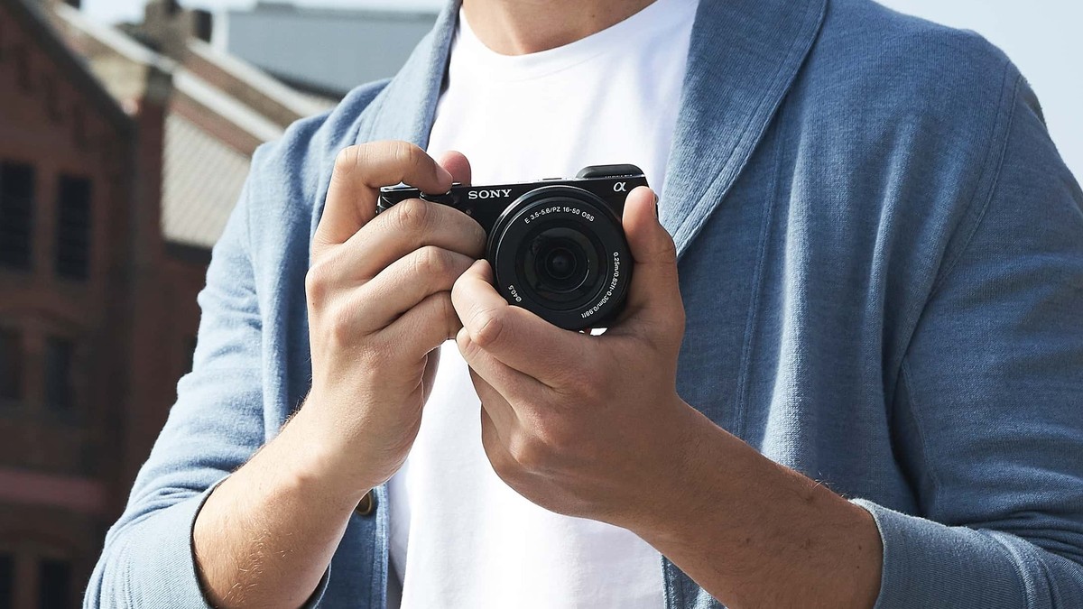 Câmera mirrorless: 7 modelos para tirar fotos em alta qualidade | Qual ...
