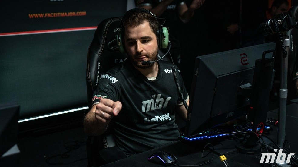 Felps na MIBR? Entenda possíveis mudanças no elenco do time de CS:GO ...