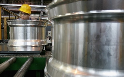 Produção de alumínio primário no País sobe 3,4% em maio - Época ...