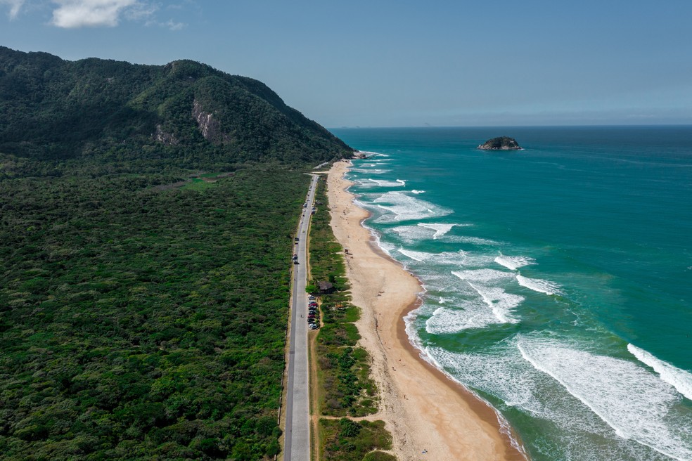 Praia de Grumari, no Rio, é a única brasileira a entrar em ranking das ...