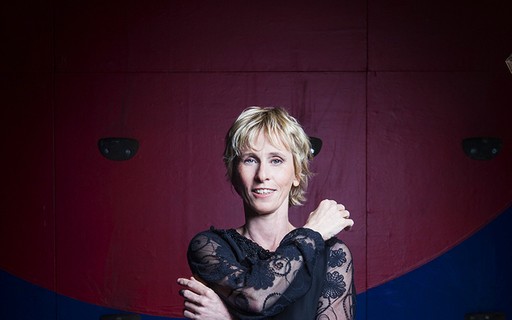 Deborah Colker: “O melhor do palco é a transcendência estética” - Casa ...