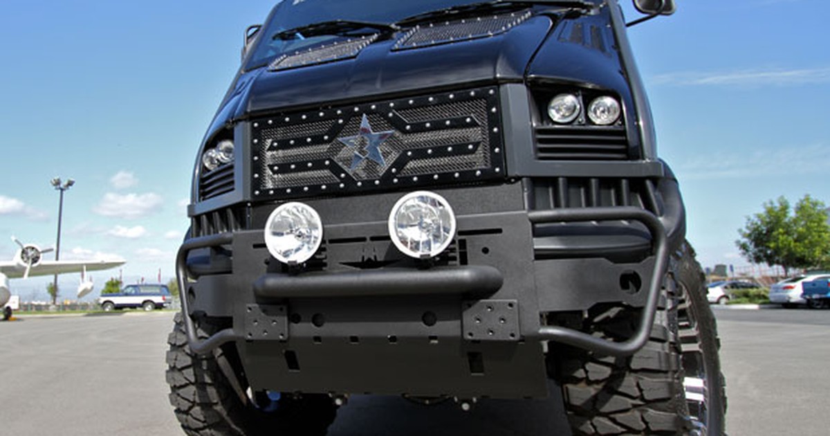 Auto Esporte - Italiana Bremach apresenta o utilitário híbrido T-Rex