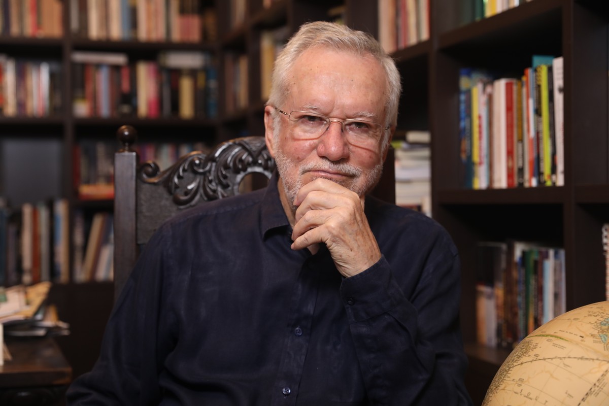 Alexandre Garcia abrirá evento em MS falando de política e agronegócio ...