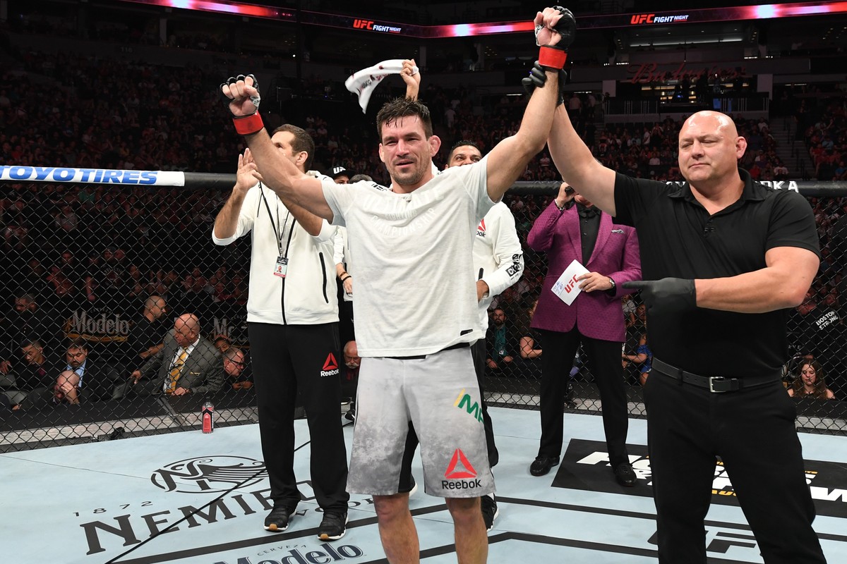 Demian Maia vence Anthony Rocco Martin e atinge marca histórica de 21 ...