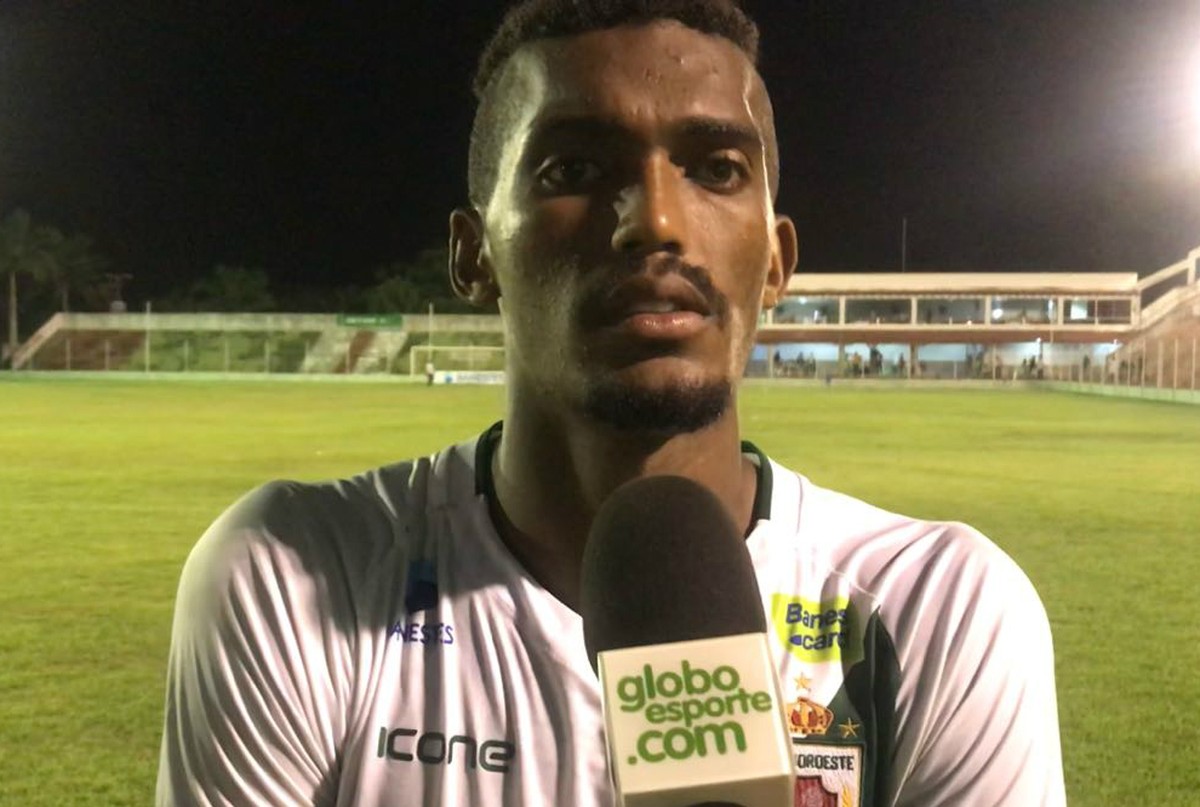 "Ainda está em aberto", diz Warley sobre possibilidade de título do ...