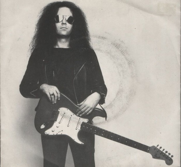 Larry Wallis, ex-guitarrista e um dos fundadores do Motörhead, morre ...