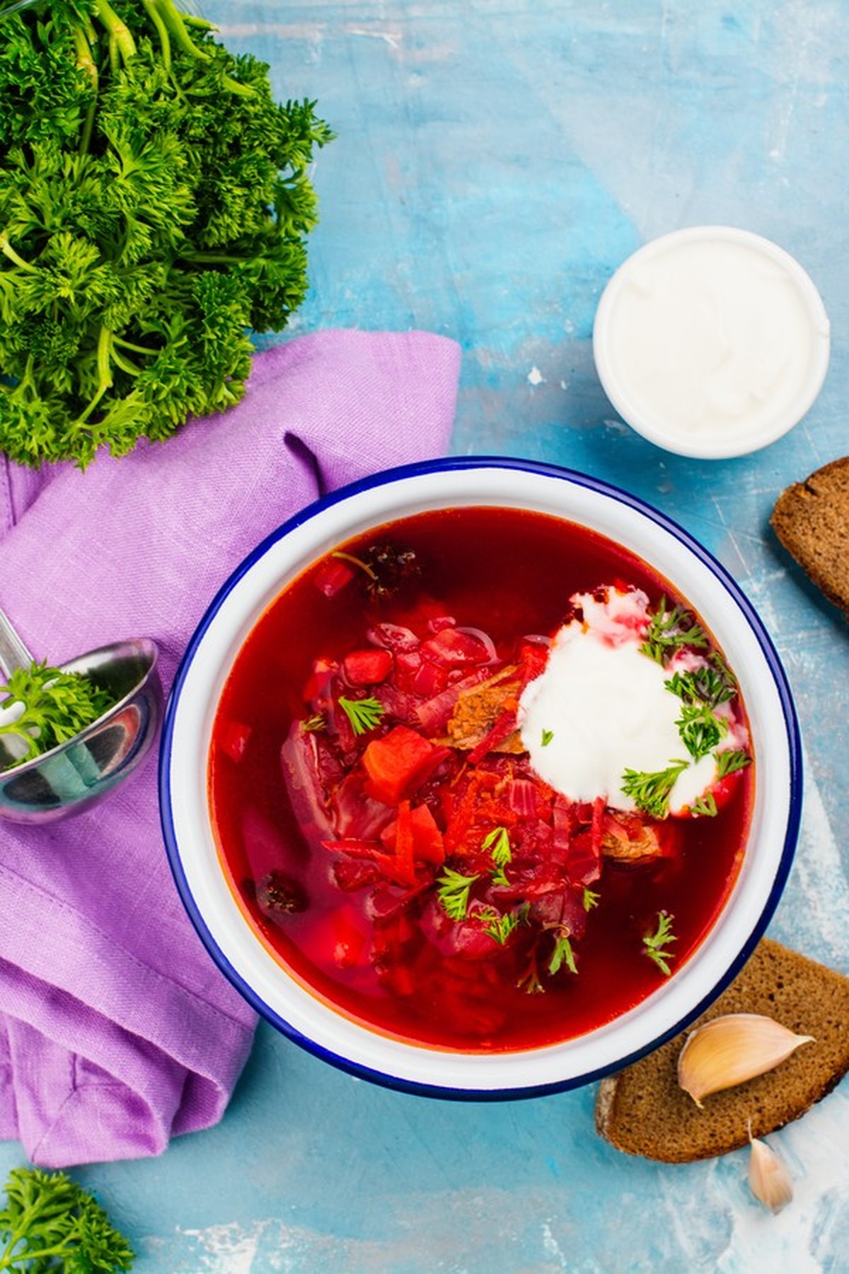 7 comidas típicas que você precisa experimentar na Rússia | Gastronomia ...