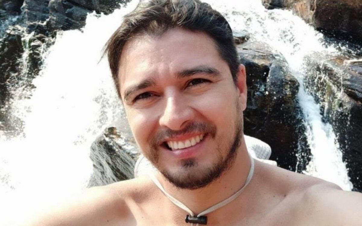 Contador é Encontrado Morto Com Corpo Carbonizado No Quintal De Casa Em