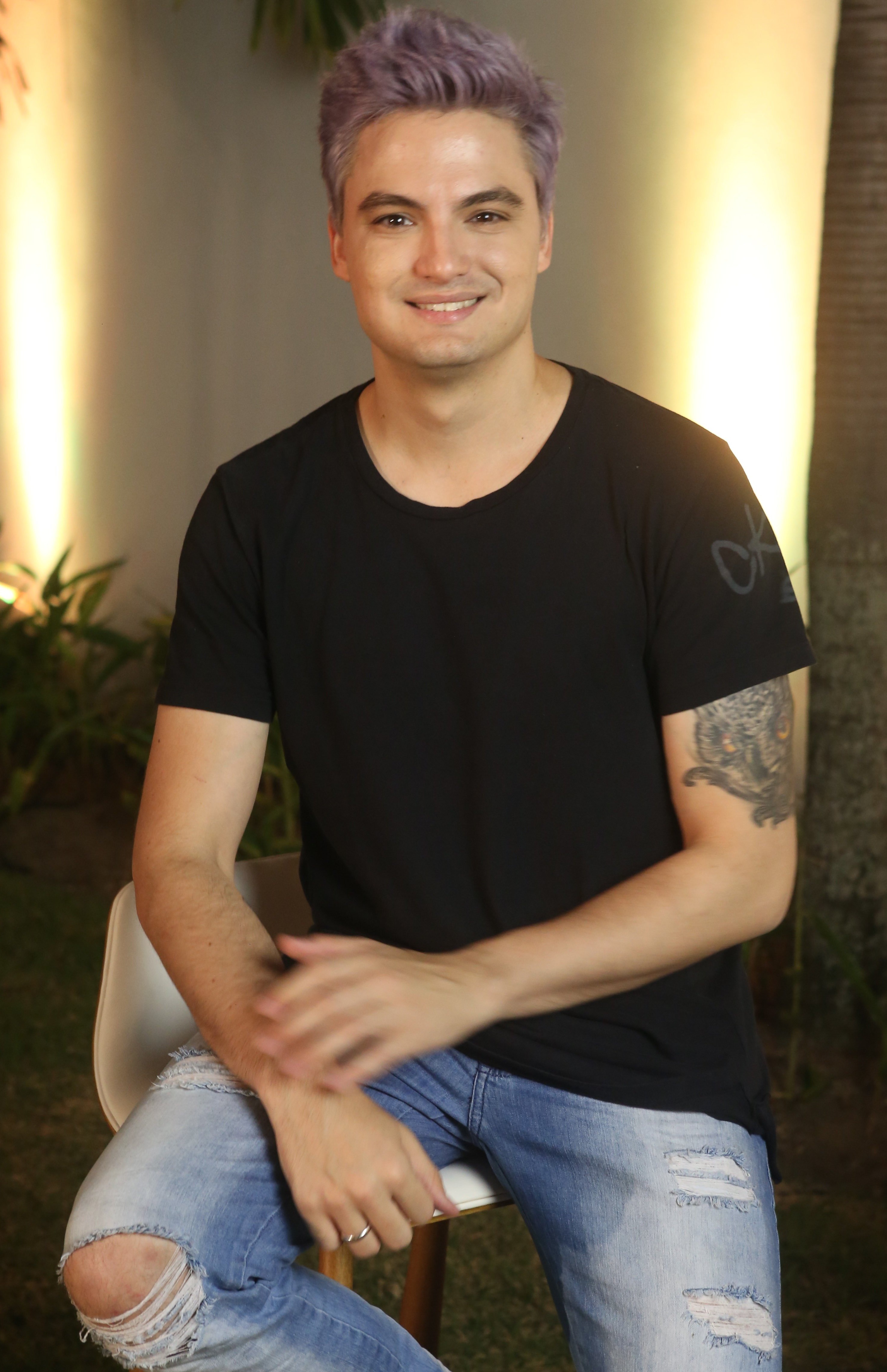 Em 'guerra' com YouTube, Felipe Neto lança aplicativo e lidera ranking ...