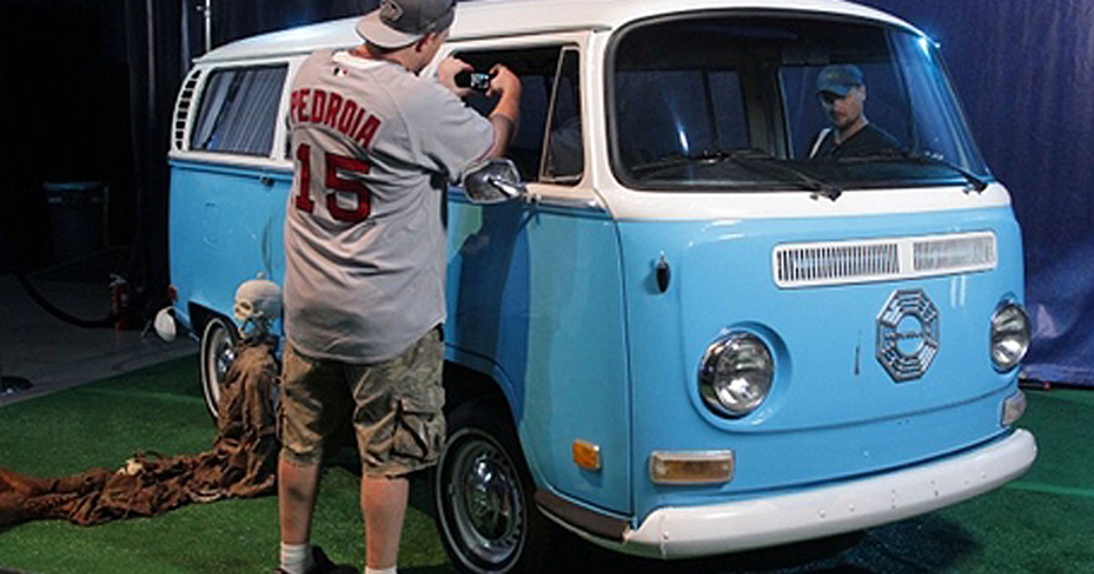 G1 - Van de 'Lost' é destaque entre itens da série de TV leiloados nos ...