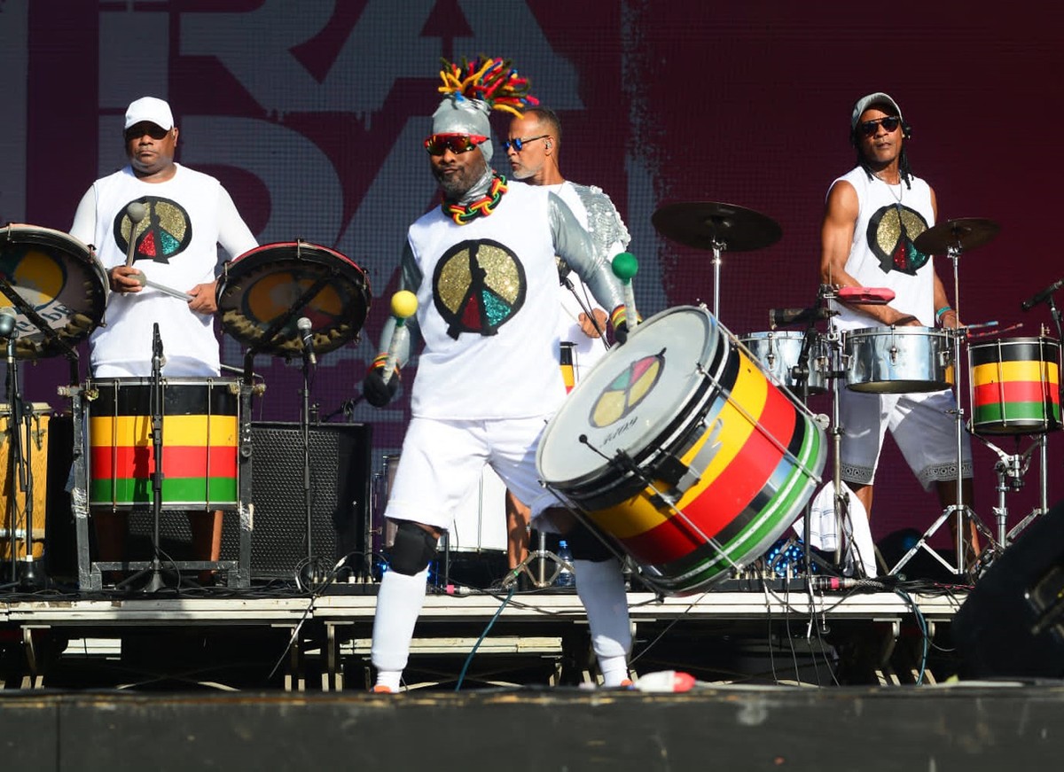 Olodum abre último dia do Festival Virada Salvador ao ritmo do samba ...