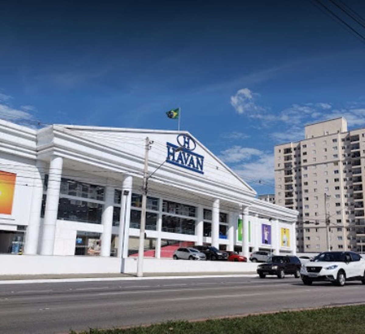 Havan é condenada a pagar R$ 30 mil a funcionária por coagi-la a votar ...