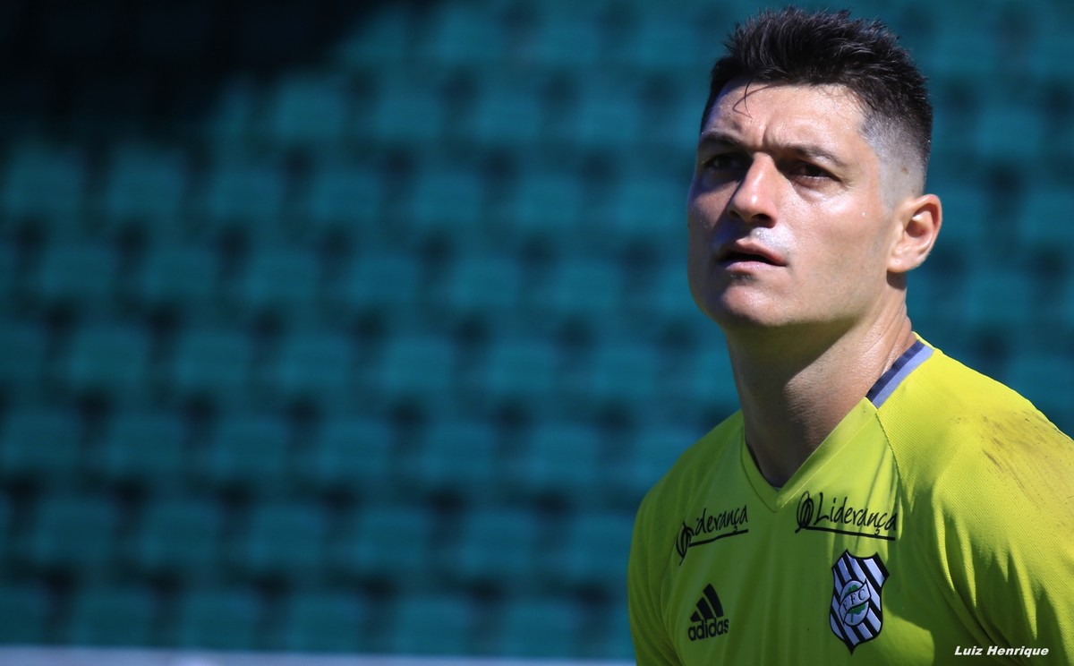 Apesar de diferença na tabela, Denis crê em clássico equilibrado: "Nos ...