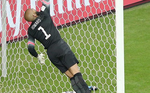Secretário de defesa agradece ao goleiro americano por defender os ...