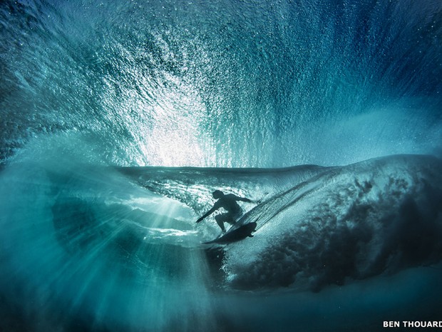 G1 - Fotos submarinas revelam ângulos inusitados e fascinantes do surfe ...