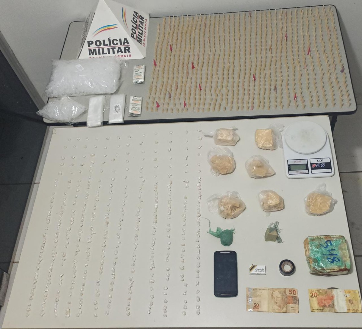 Polícia Apreende Grande Quantidade De Drogas Durante Operação Em