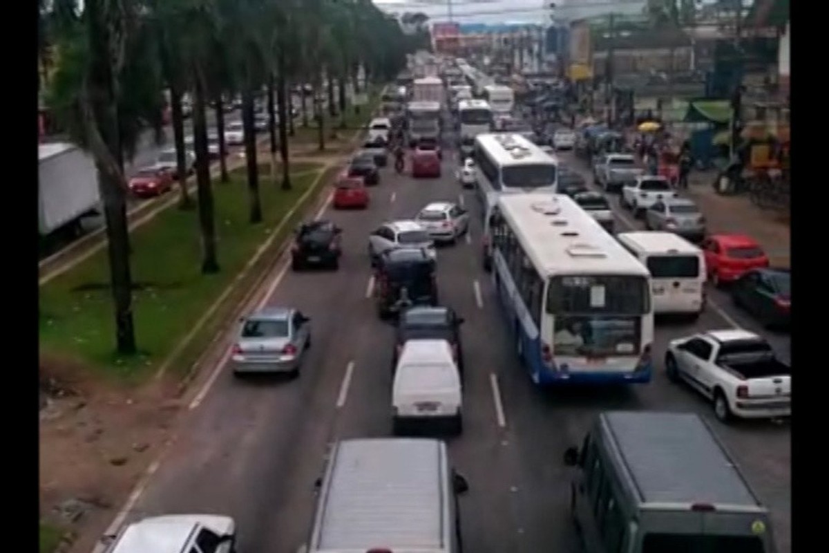 Engarrafamento na BR-316 chega a 15 quilômetros na manhã desta quarta ...