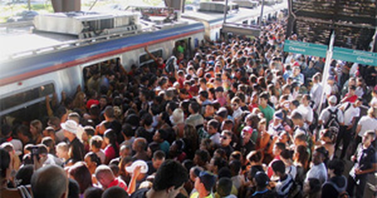 G1 - Número de passageiros nos trens da CPTM cresce 73% em cinco anos ...