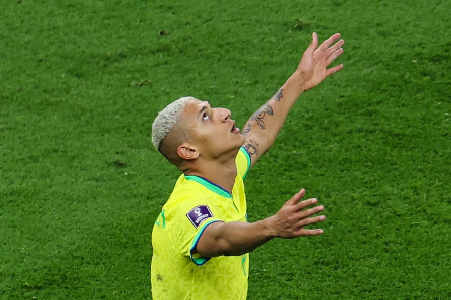 Richarlison: desenhos animados inspiram corte de cabelo 'antizica' e ...