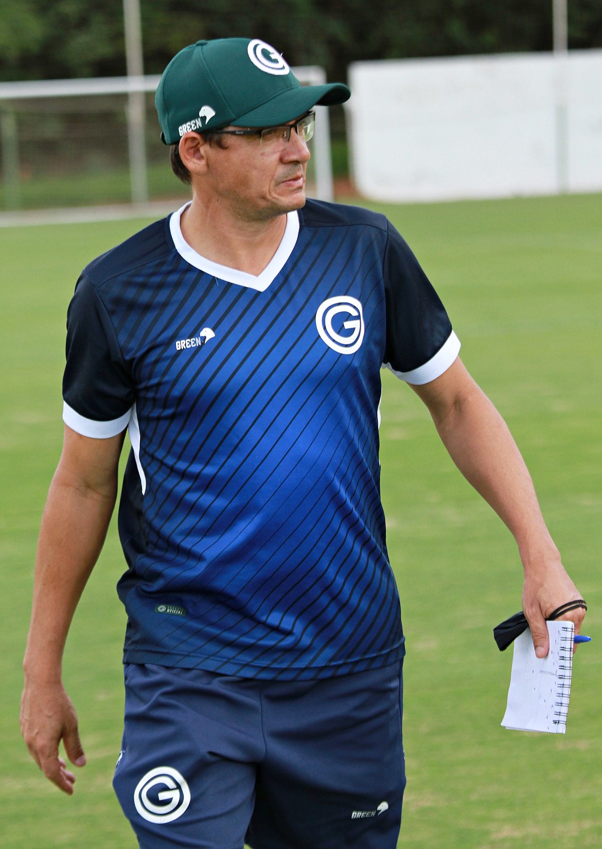 Com Augusto, Goiás terá mudanças nas laterais e no meio; veja a ...