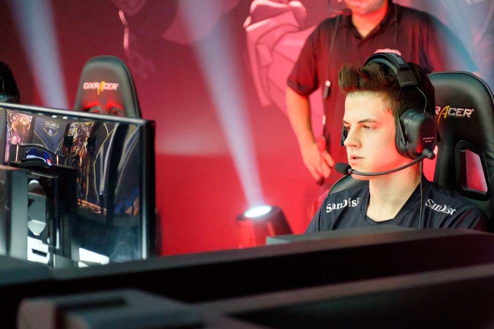 Kami do LoL: curiosidades sobre o streamer da Pain Gaming na Twitch TV ...