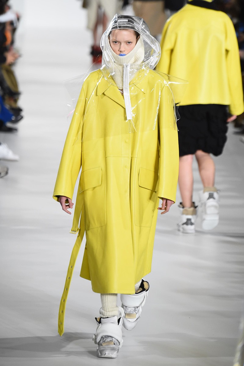 Maison Margiela, inverno 2019: tecnológico + artesanal | Desfiles | Vogue