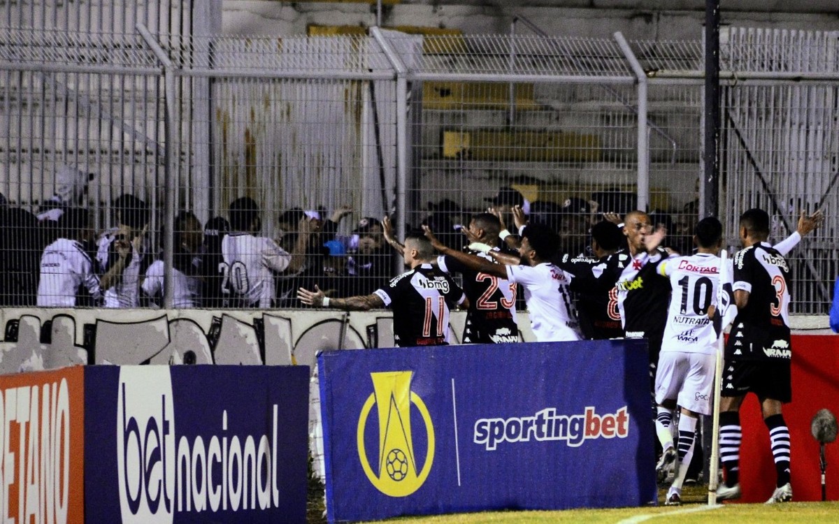 Ponte Preta é Punida Com Um Jogo De Portões Fechados Por Briga De