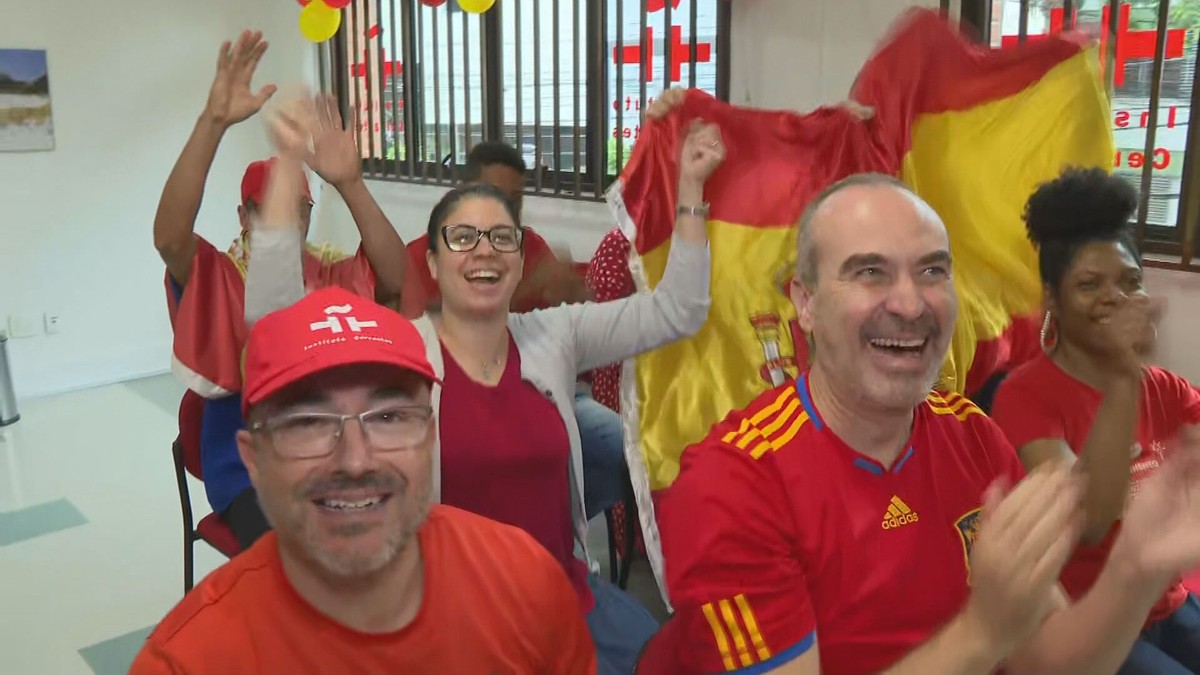 Copa do Mundo: torcedores da Espanha se reúnem em BH e acompanham jogo ...
