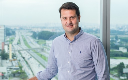 Fintech que transforma celular em "correspondente bancário" cresce 500% ...