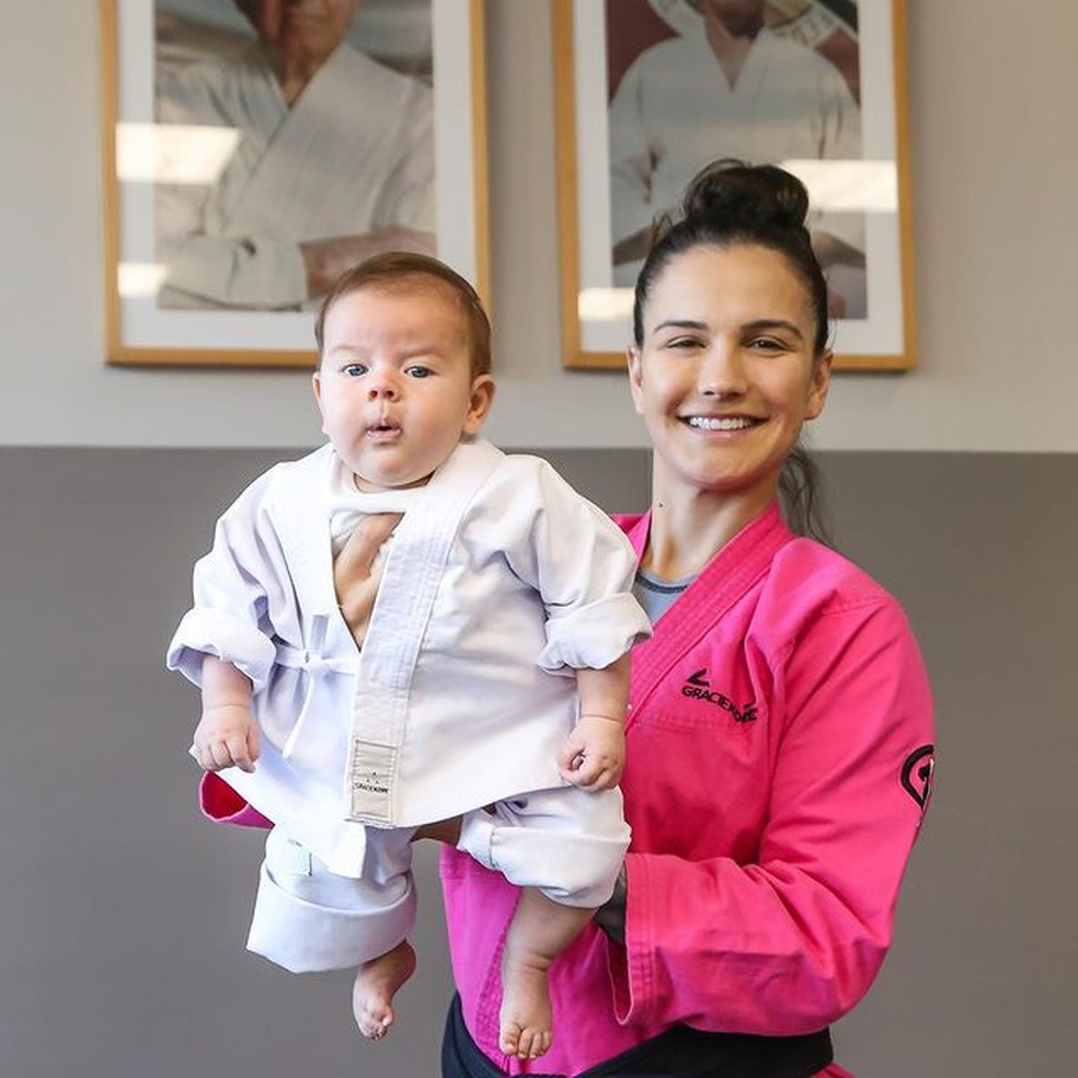 Notícias | Kyra Gracie diz que expor o corpo após dar à luz foi um dos ...
