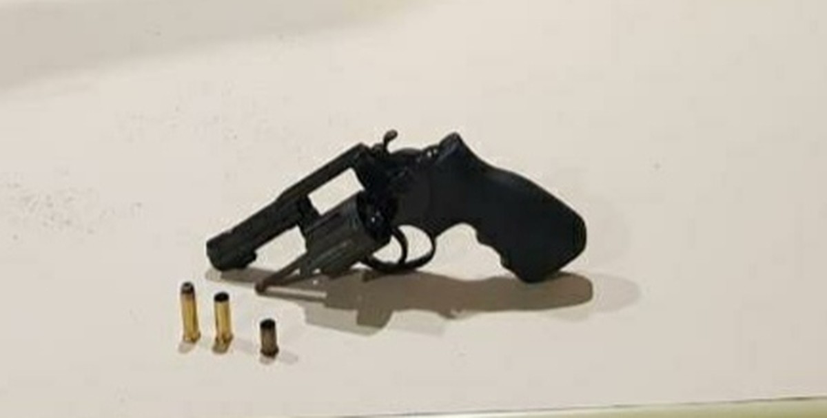 Suspeito De Tráfico De Drogas é Baleado Em Confronto Com Policiais Em