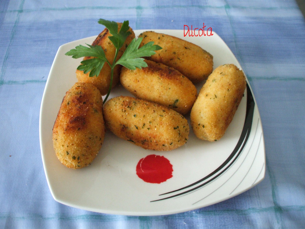 CROQUETE DE PEIXE A LA ESPANHOLA | Peixes e frutos do mar | Receitas