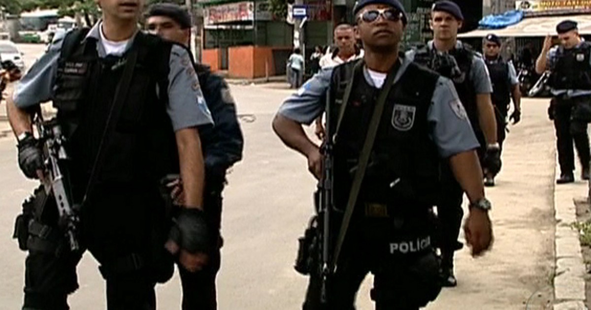 G1 - Governador do Rio inaugura 8ª UPP dos conjuntos da Penha e do ...