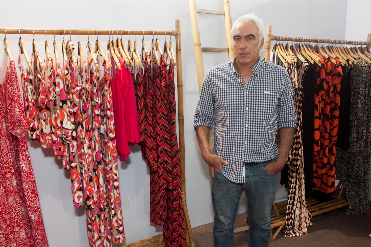 Passeie pela feira de negócios do Veste Rio | Moda | Vogue