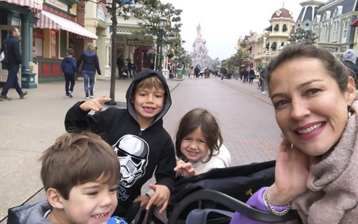 Luana Piovani curte Disney com os filhos: "Oi todo mundo" - Quem | QUEM ...