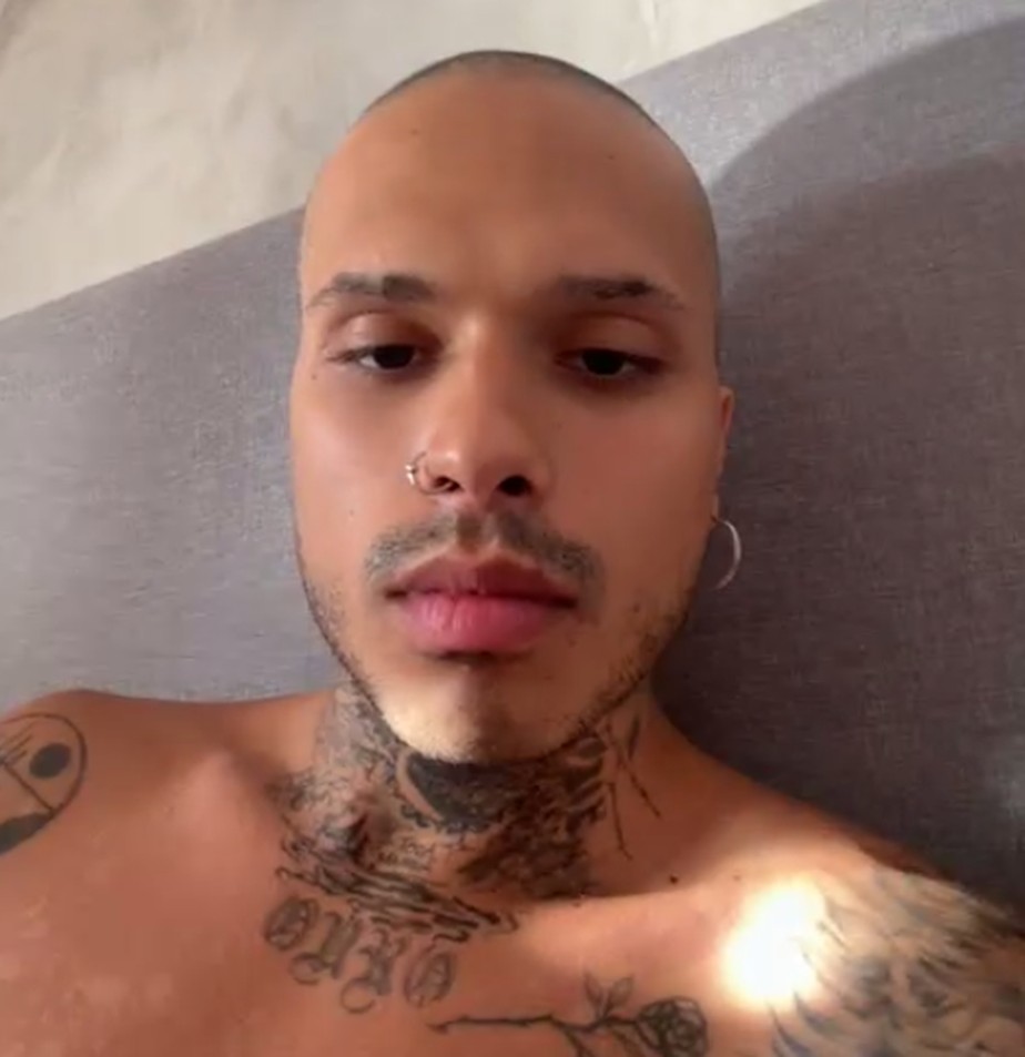 Cantor Vitão, de 23 anos, vai ser pai de uma menina, diz assessoria