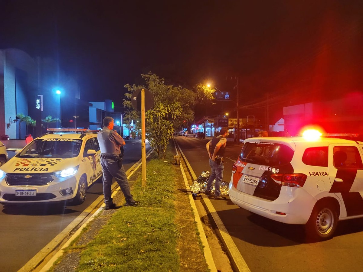 Mulher morre atropelada por entregador de aplicativo na avenida Getúlio Vargas em Bauru | Bauru ...