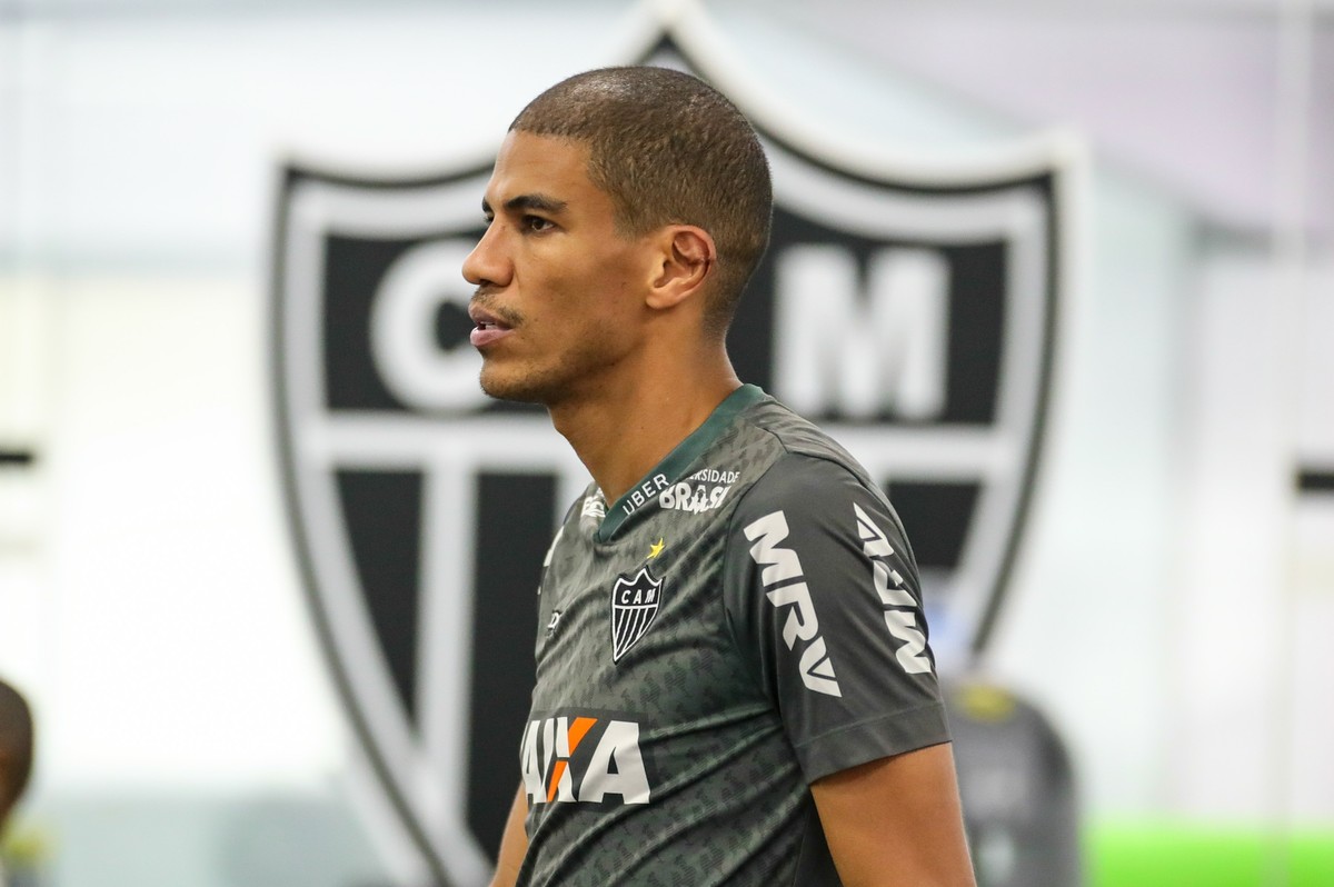 Leonardo Silva espera renovar com Atlético-MG, mas se prepara para ...