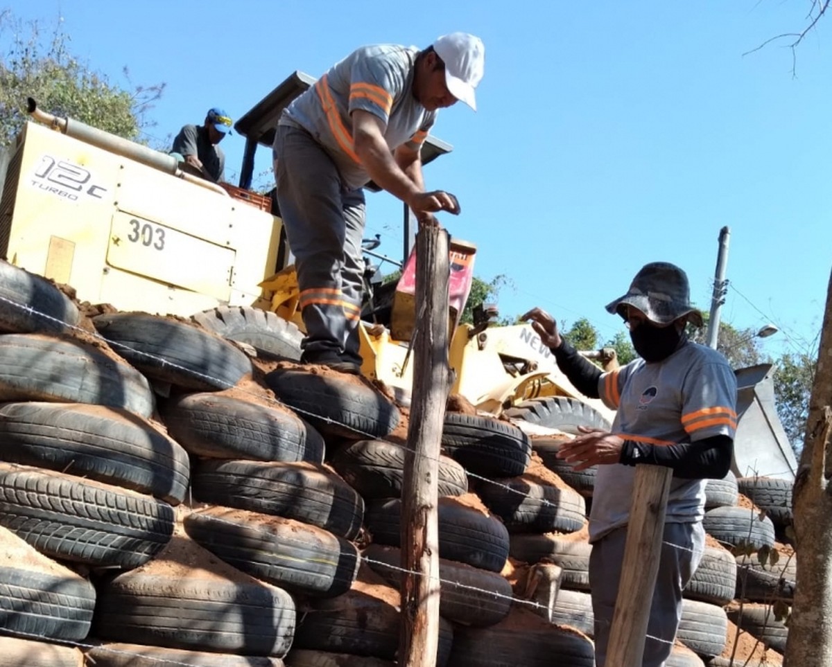 Prefeitura instala muros de contenção de encostas em bairros de ...