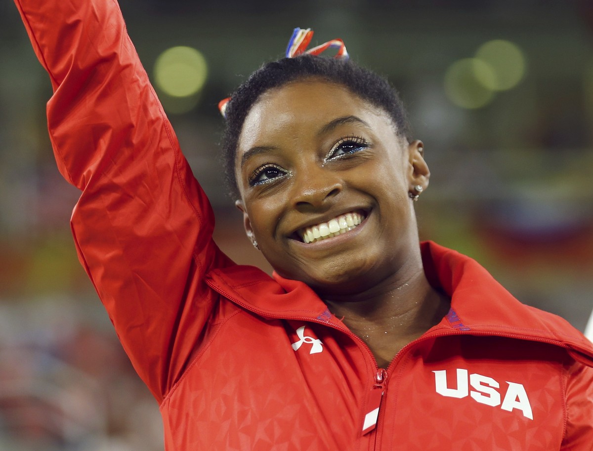 Simone Biles é a primeira atleta a ter seu próprio emoji no Twitter ...