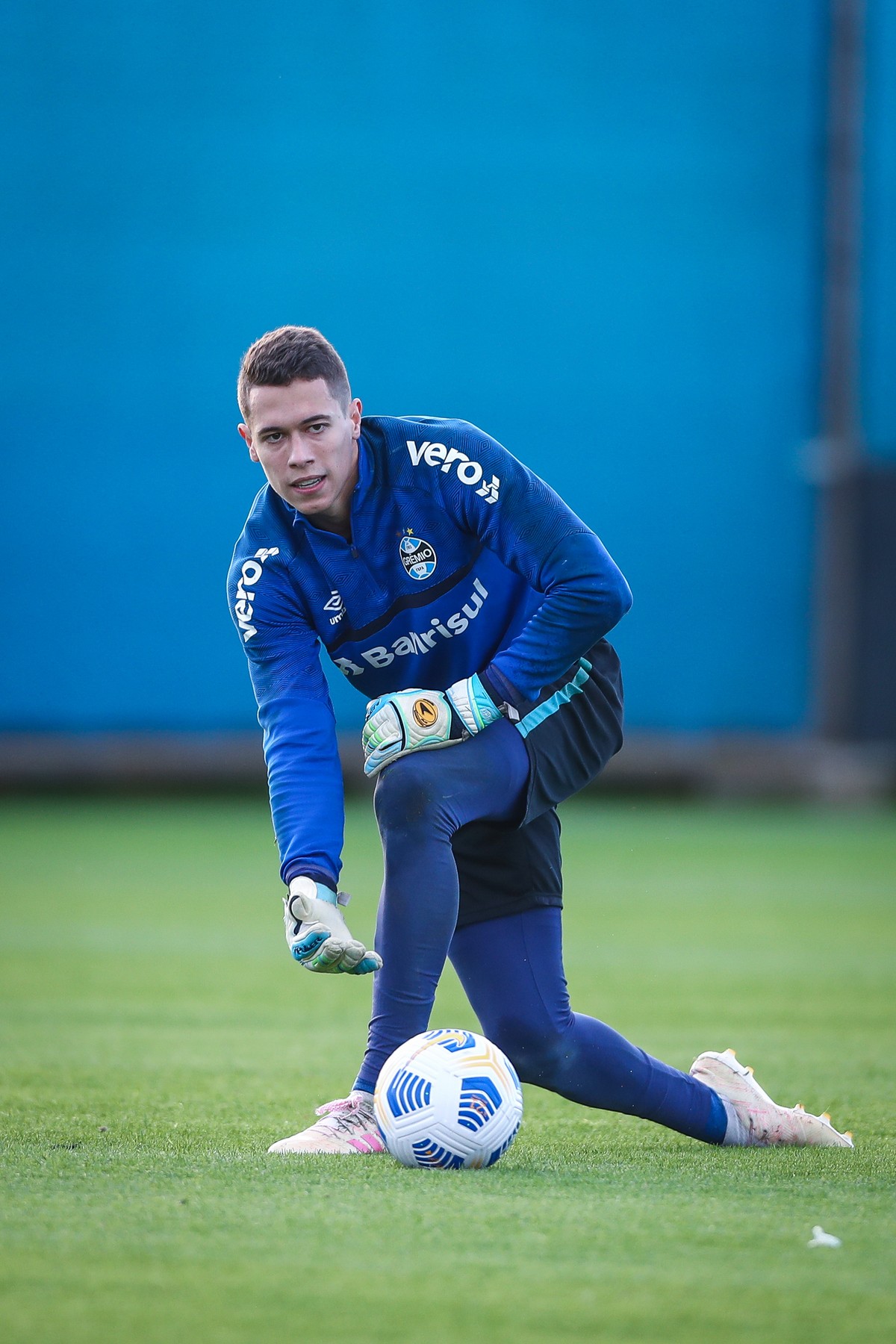 Brenno espera reação do Grêmio no Brasileirão e projeta seis pontos ...