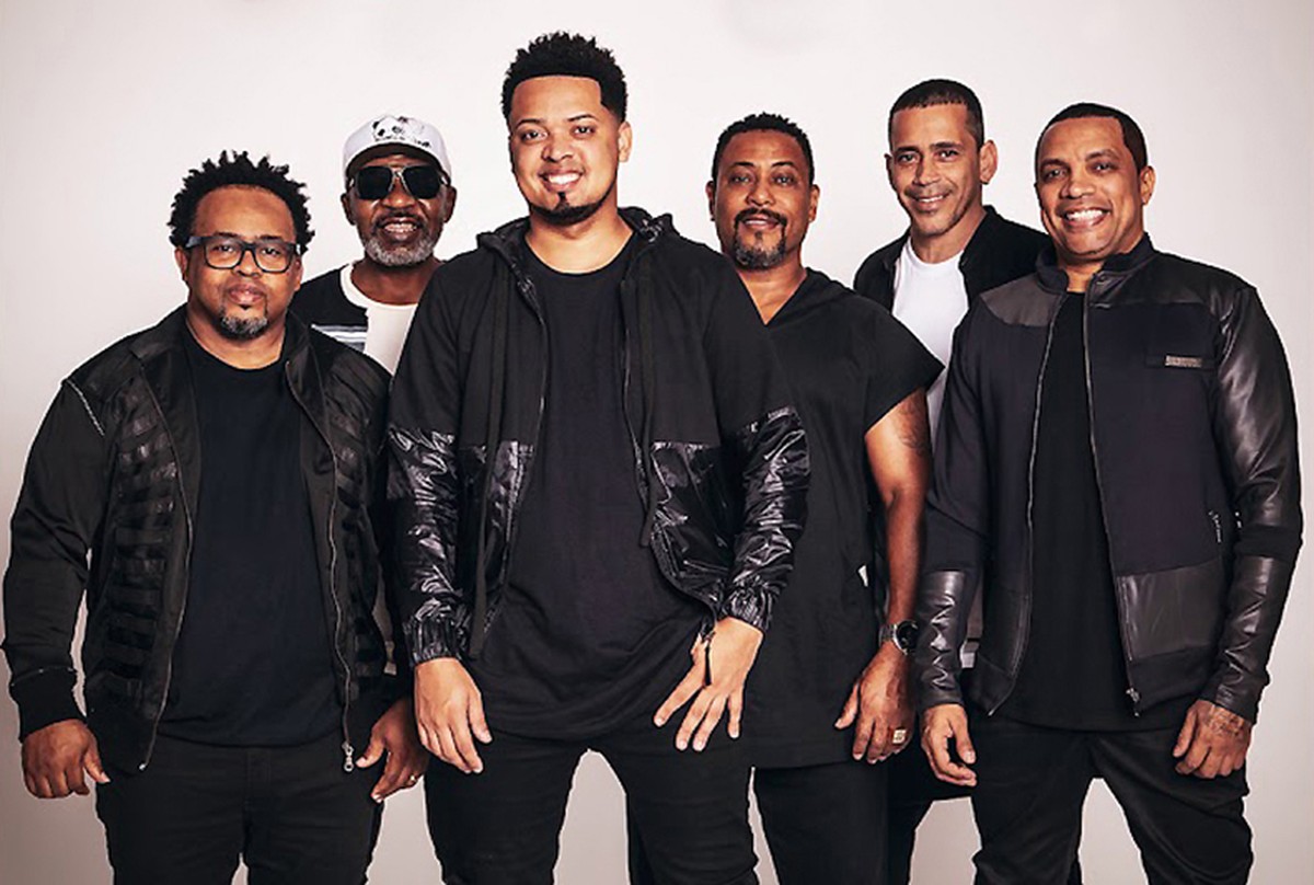 Revelação lança o primeiro disco com o vocalista Jhonatan Alexandre ...