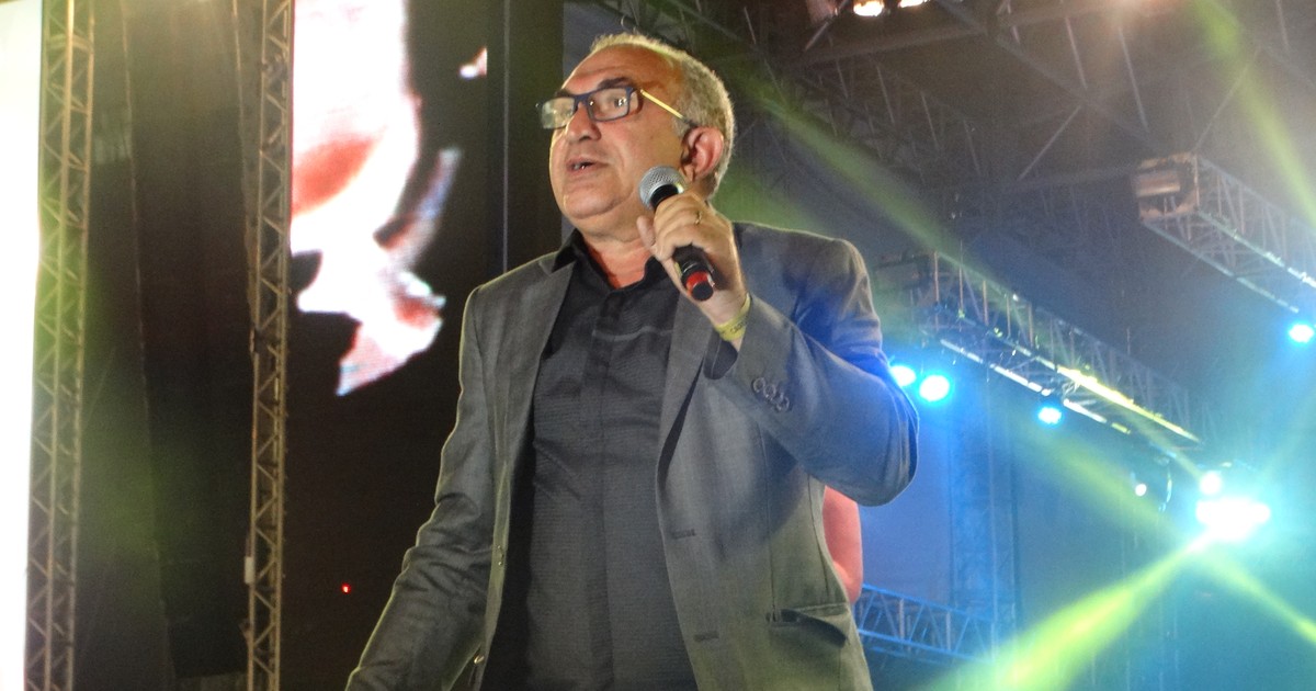 G1 - 'Abençoa muitas pessoas', diz cantor Armando Filho sobre show no ...