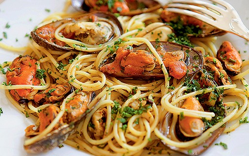 Spaghetti alle cozzi - Casa e Jardim | Massa e risoto