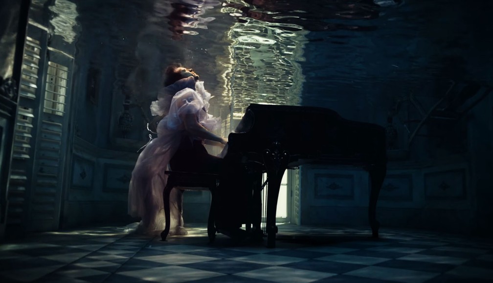 Harry Styles lança clipe de 'Falling' | Música | G1