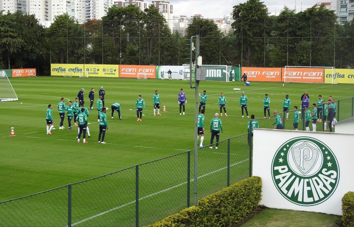 Luan Faz Trabalho à Parte No Palmeiras E Segue Como Dúvida Para